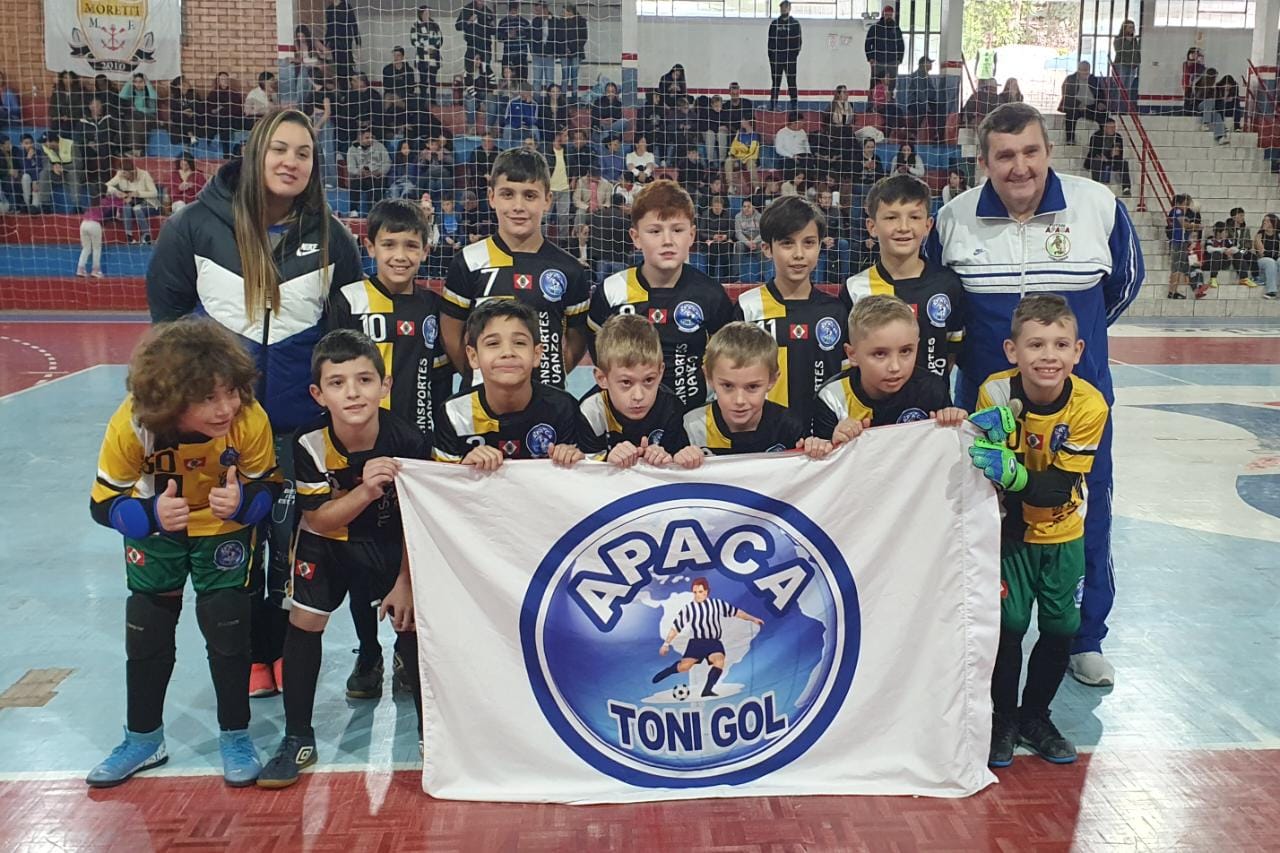 APACA de Concórdia conquista dois titulos regionais de futsal | Atual FM