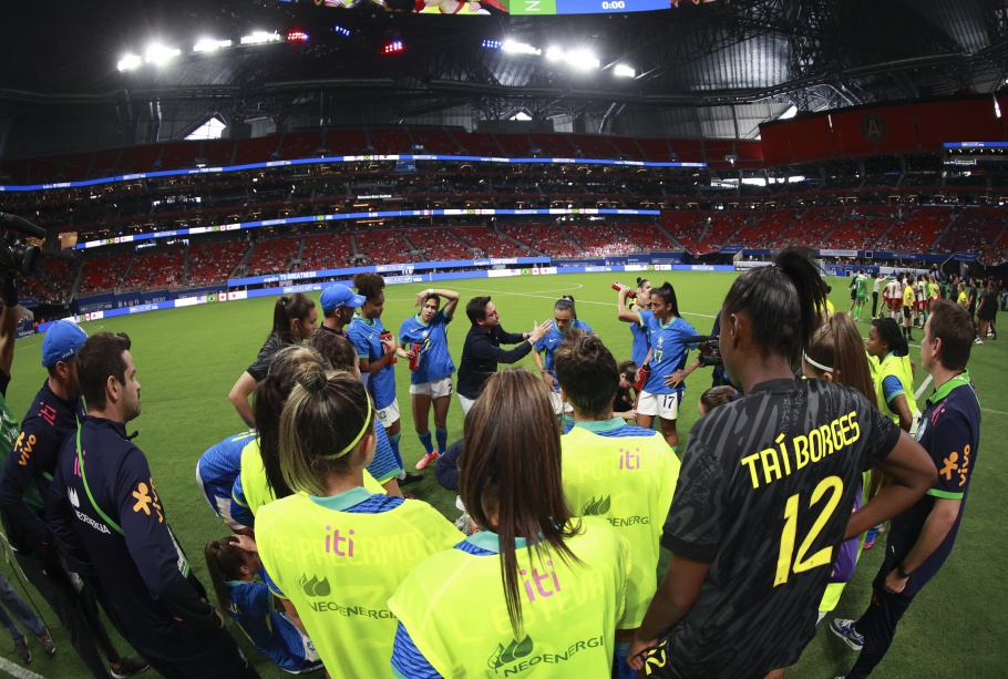 Brasil perde e vai disputar 3º lugar na Copa SheBelieves | Atual FM