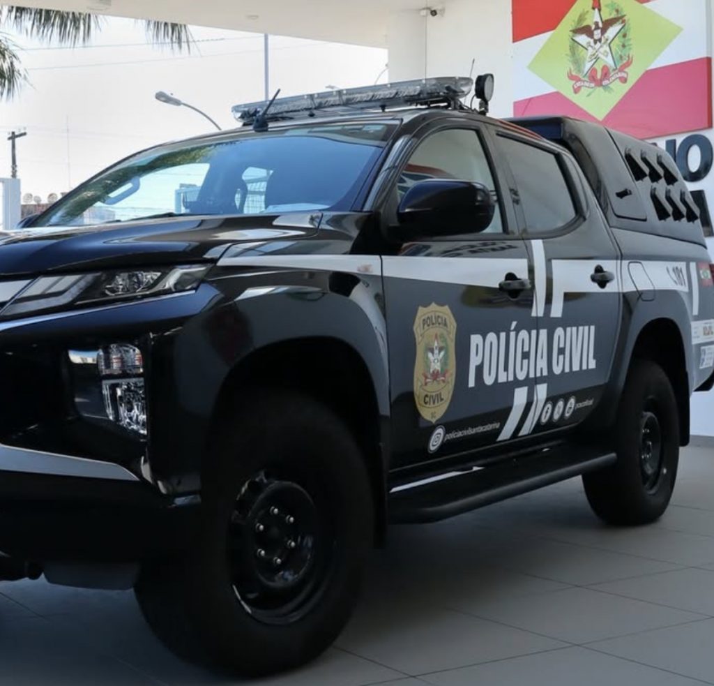 Polícia Civil realiza operação contra o tráfico de drogas em Faxinal ...