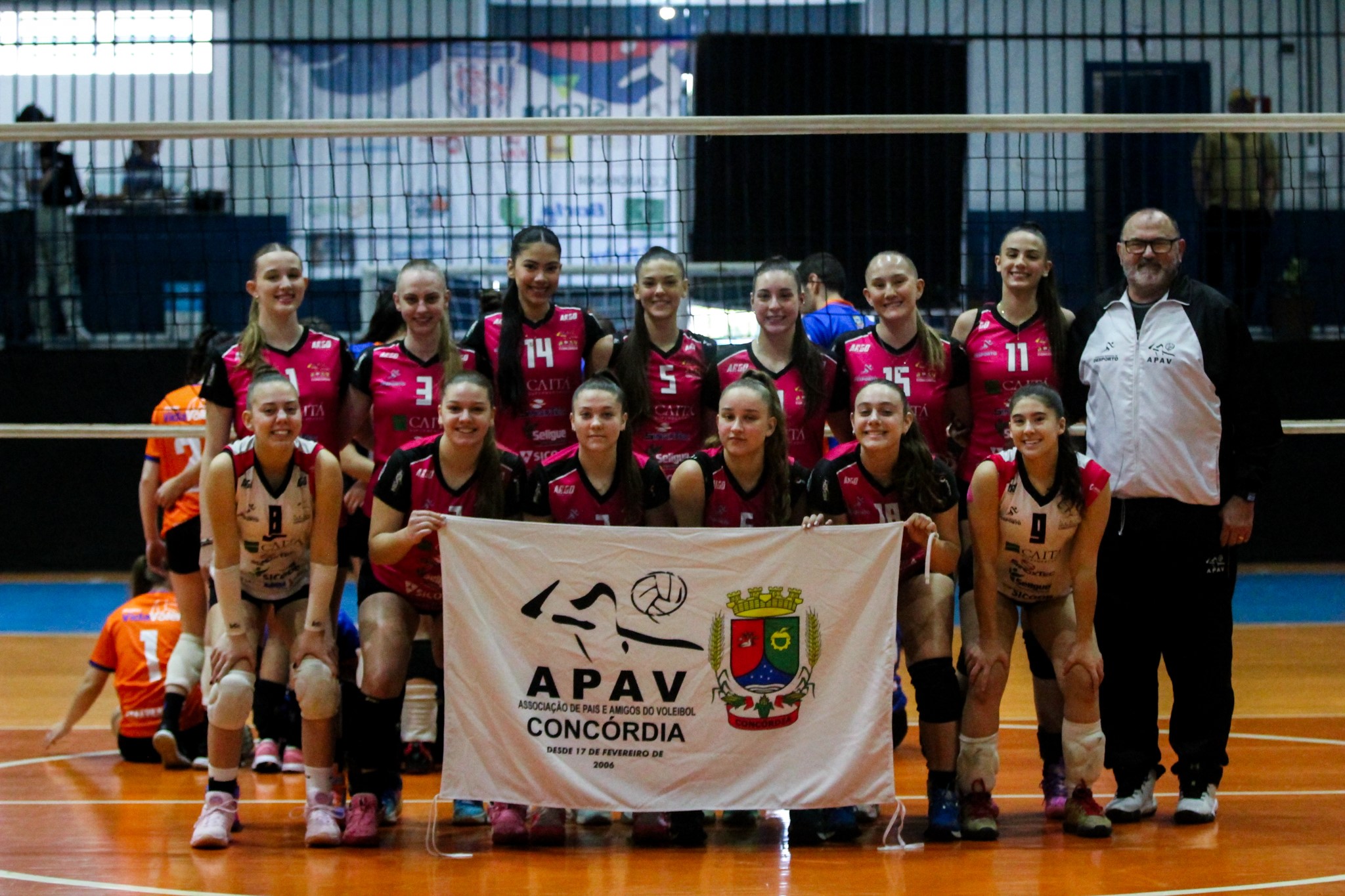 APAV Concórdia é vice-campeã da Liga Oeste de Vôlei Sub-19 | Atual FM